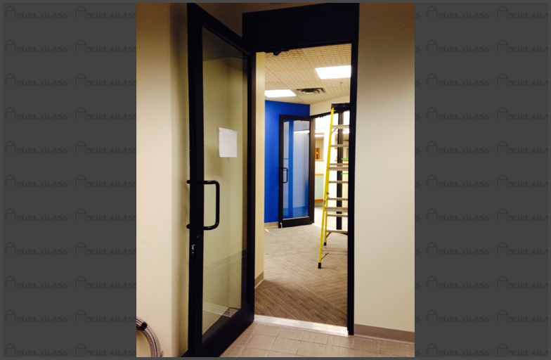 COAST CAPITAL - Entrance Door and Glass Wall - Angel Glass Corporation ...