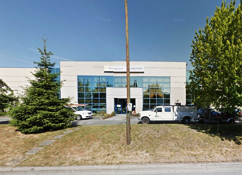 vancouver glass company with expertise in all sorts of glass projects.